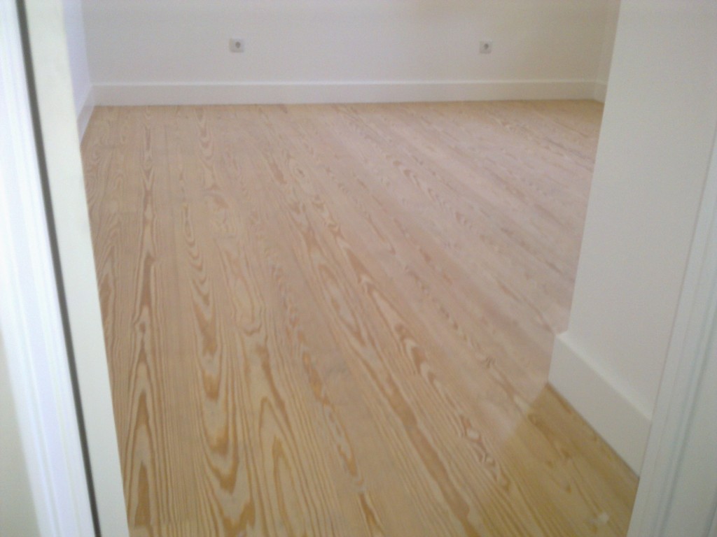 Rodapes em Madeira Torres Novas Lisboa Santarém Tomar Leiria